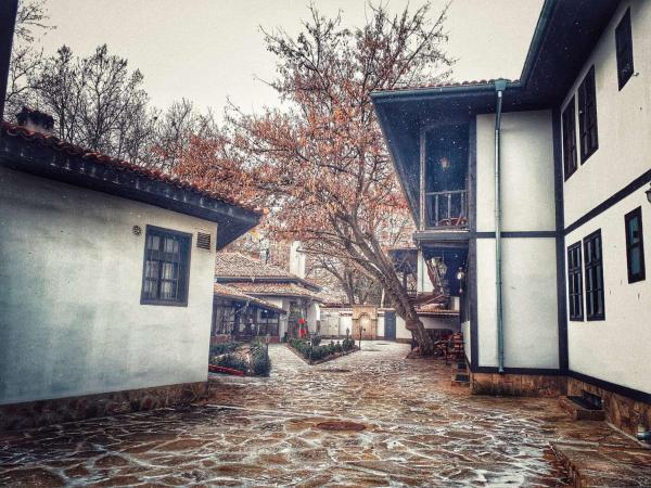 Khan Staria Dobrich Family Hotel - Bulgaria