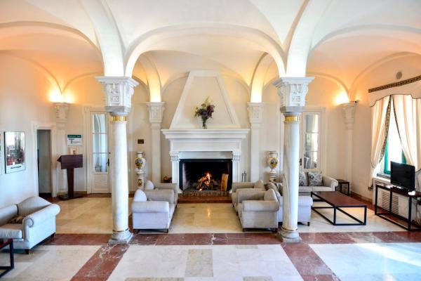 Hotel Oromana - Mairena del Alcor