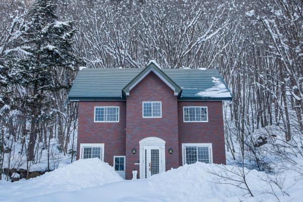 The Bohemians' Shelter - Hakuba