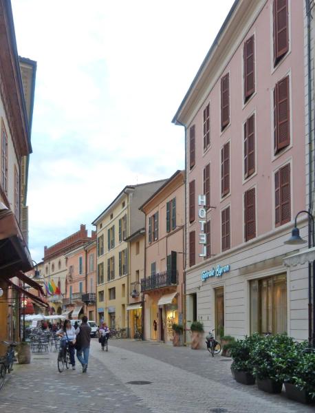 Hotel Centrale Byron - Ravenna