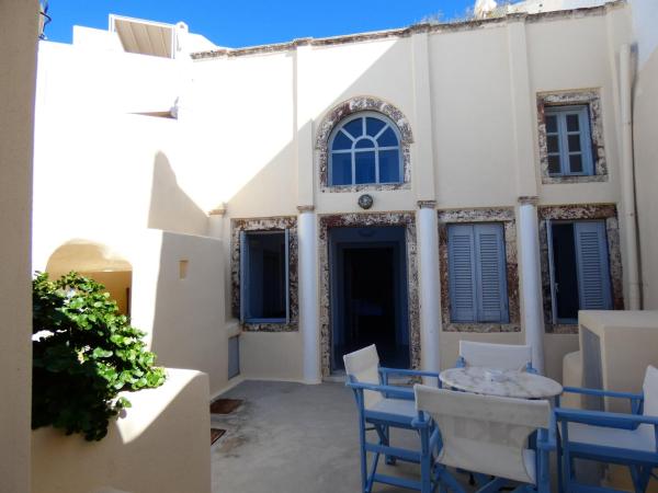 Pantelia Pyrgos - Santorin
