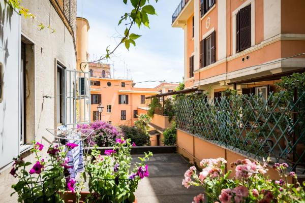 Studio Via Nicola Fabrizi - Rome