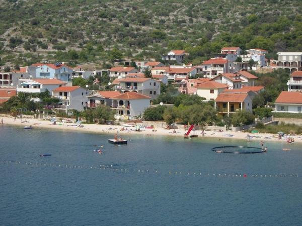 Apartman Alka Rogoznica - Sevid