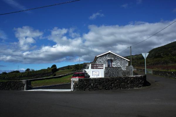 Melo's Place - Pico