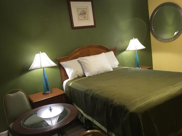 Aristocrat Motel - West Covina, CA