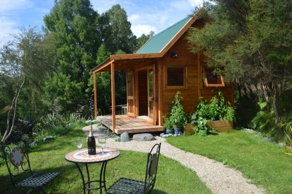 Sunrise Cabin At First Light Rangihaeata Retreat - Tākaka