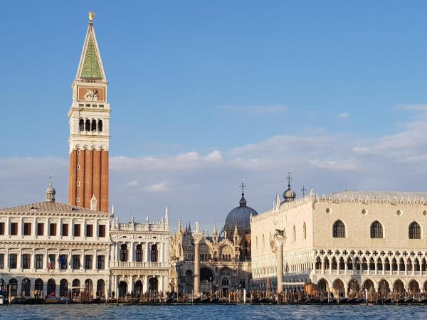 La Residenza Di Carlo Close To Piazza San Marco - Venedig