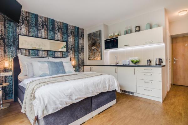 Air Conditioned Terrace Apartment Prague - Prague