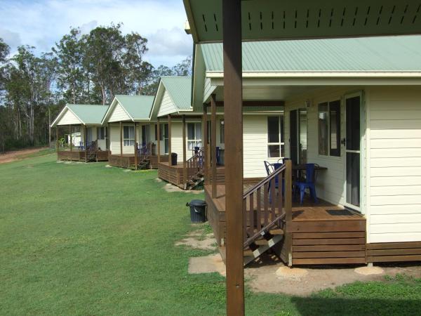 Lake Barra Cottages - Queensland