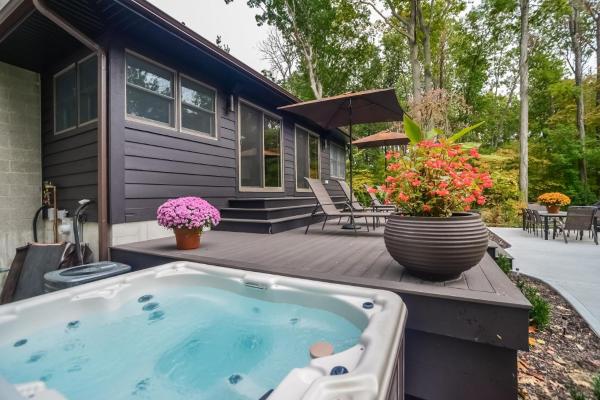 Rivers Edge - Holland, MI