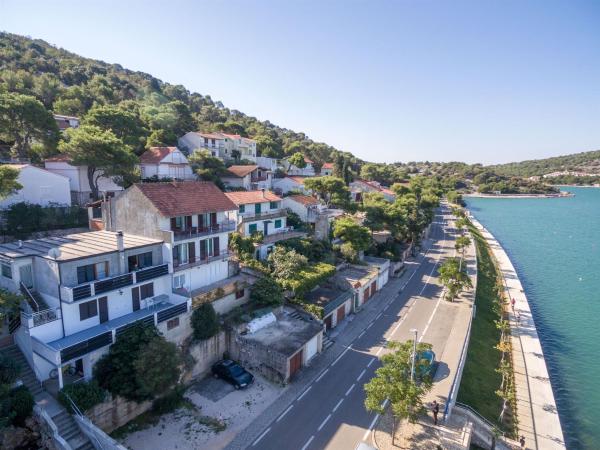 Apartment Lidija - Jezera