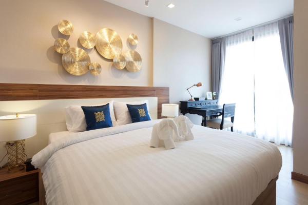 New Elegant 1-br Near Chiang Mai Night Bazaar \/ Roof Top Pool \/ Wifi - Chiang Mai