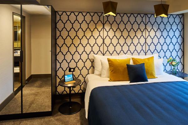 Bolton Hotel - Northland