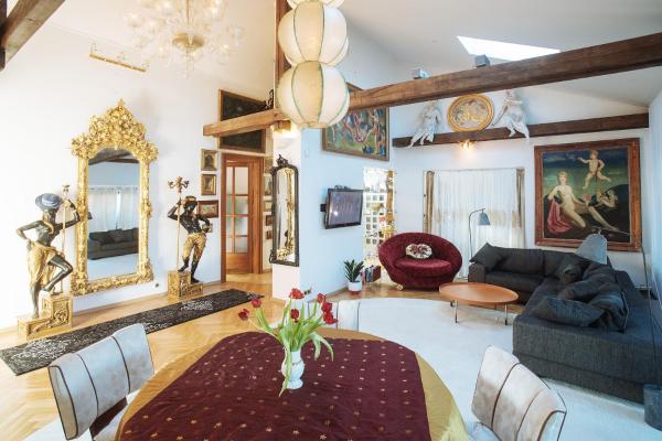 Unique Luxury Loft With Terrace In Old Town - Praga