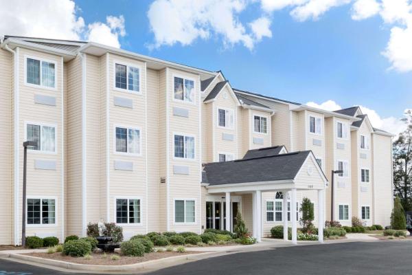 Microtel Inn & Suites By Wyndham Ozark - Alabama