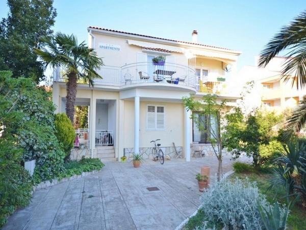 Apartments & Rooms Boris - Zara