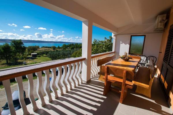 Apartmani Vesna - Starigrad