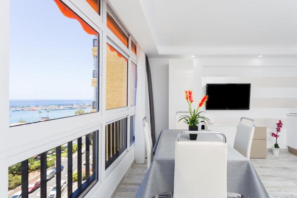 63 Los Cristianos First Sea Line, Parking, Wi Fi - Tenerife
