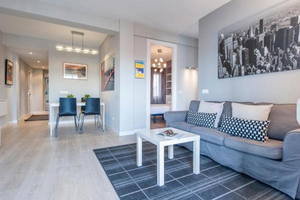 Apartamento Plaza De Castilla Ii - Urbano Con Estilo Y Funcional - Alcobendas