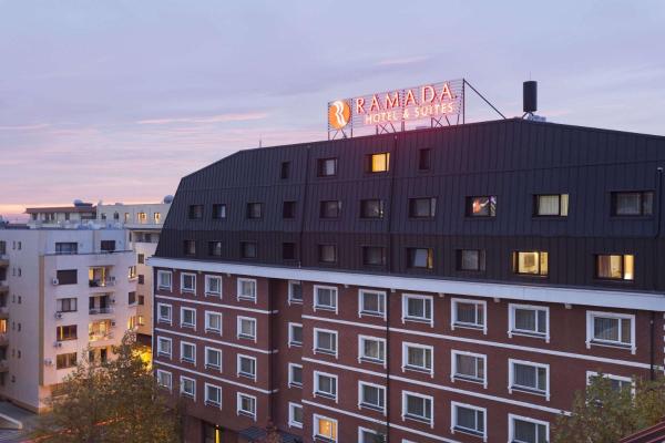 Ramada Hotel & Suites By Wyndham Bucharest North - Otopeni