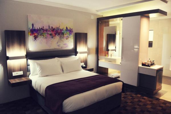 Palm Swift Luxury Accommodation - Brits