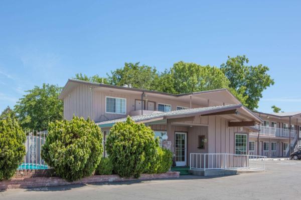 Days Inn By Wyndham Oroville - California