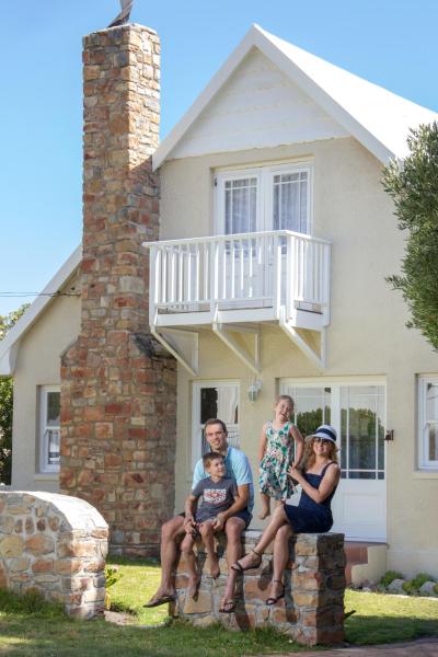 Stone Chimney Cottage - Hermanus