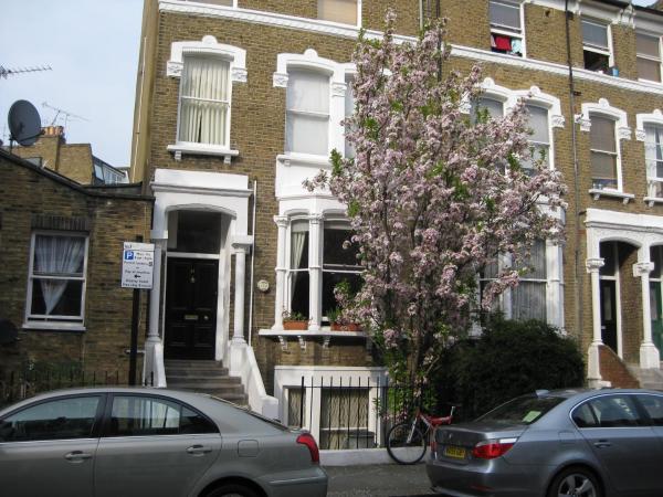 Olympia W14 Two-bedroom Apartment - Notting Hill