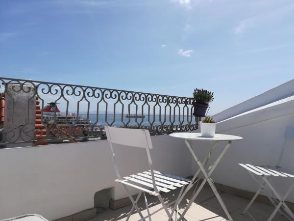 Little River View Triplex In Alfama - Alfama
