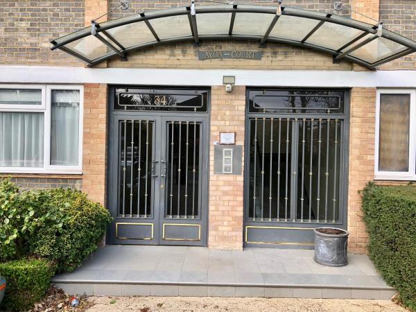 Central Apartment 5 Mins Putney Tube Station - Hampton