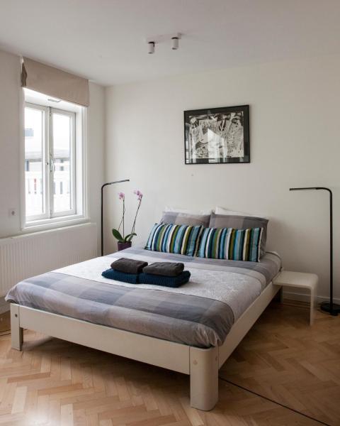 Kuwadro Guesthouse Centrum - Amstelveen