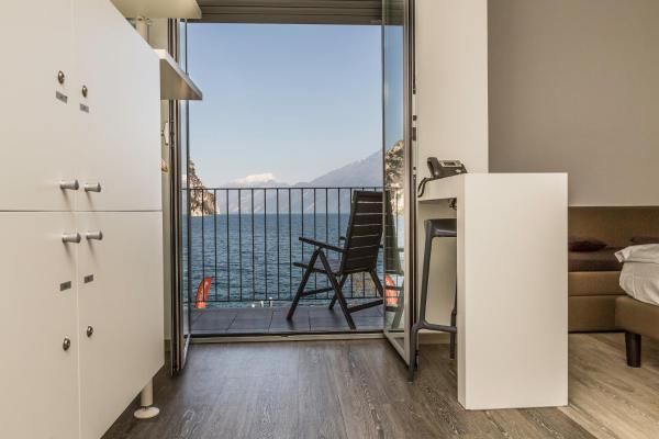 Campione Univela Hostel - Lake Garda