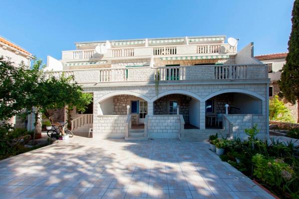 Apartments Paula - Bol