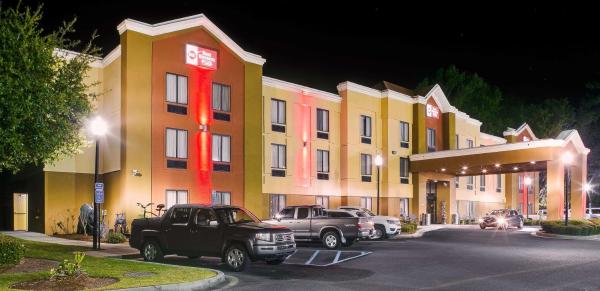 Best Western Plus Richmond Hill Inn - Savannah