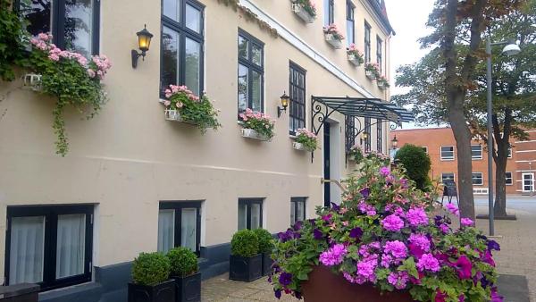 Park Hotel & Vinbar - Denmark