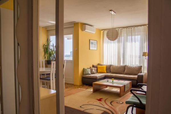 Sunny Apartment - Belgrad