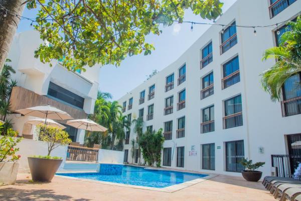 Continental Caribe Bay - Chetumal