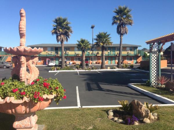 Sand Castle Inn - Carmel-by-the-Sea, CA