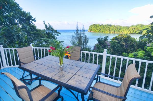 Moon San Villa At The Blue Lagoon - Jamaica