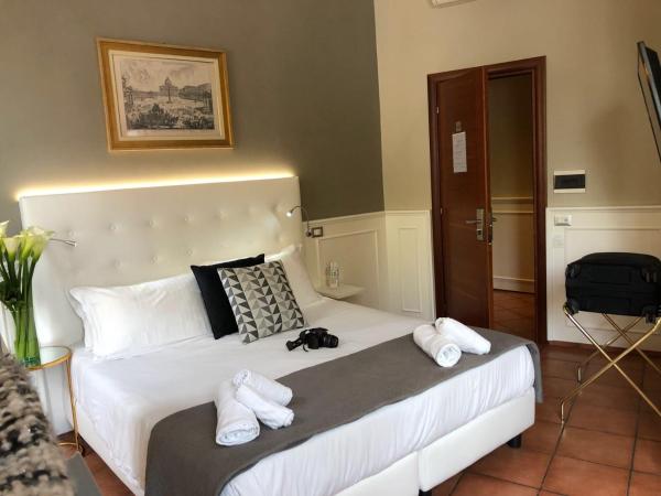 207 Inn - Vatican City