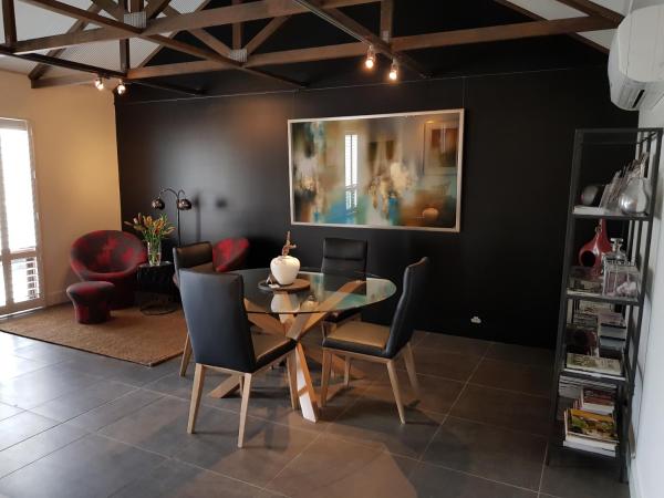 Irongate Studio Bed & Breakfast - Mintaro - Martindale Hall, Mintaro