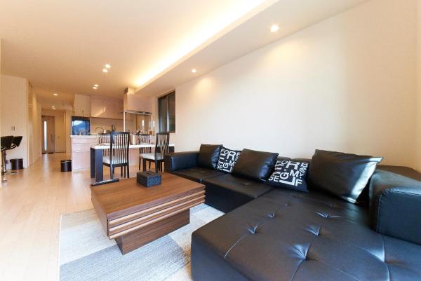 Kyoto River Side Modern House - Kioto