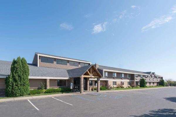 Americinn By Wyndham Bismarck - Bismarck, ND