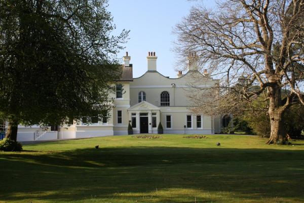 St Elizabeth's House - Noss Mayo