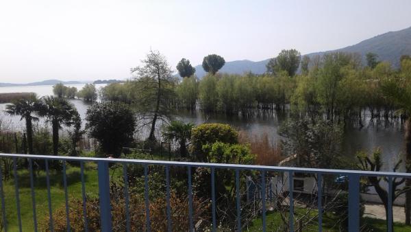 Una Finestra Sul Lago..appartamento Verbania - Mergozzo