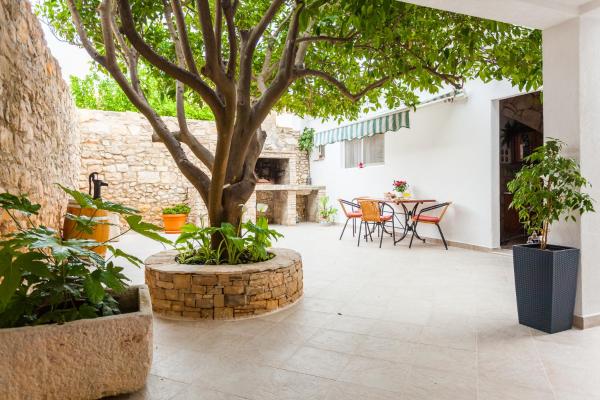 Guest House Mara - Vela Luka