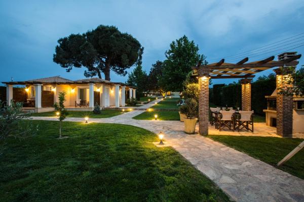 Fragos Garden Studios - Greece