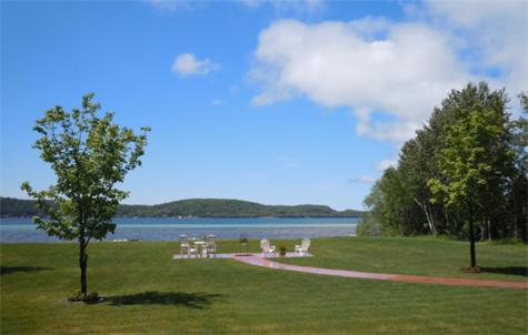 The Beach Inn Motel - Munising, MI