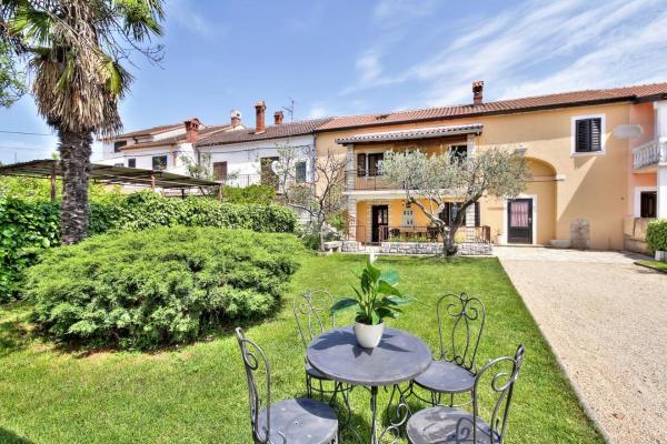 Cici House With Apartment - Strunjan