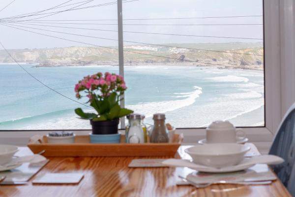 Cliff House - Holywell